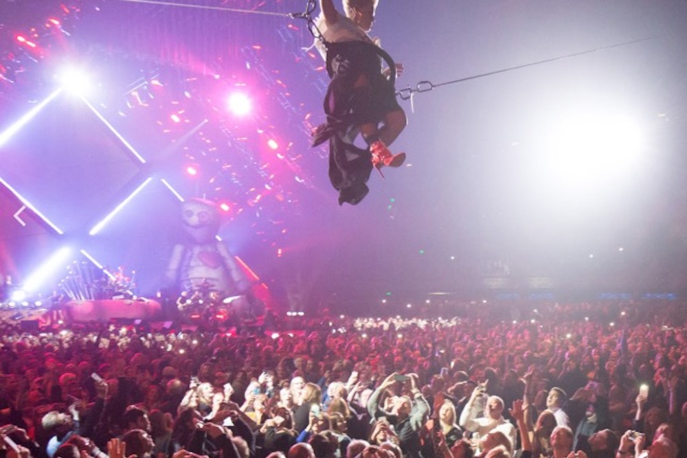 Endeavor Acquires A Majority Stake In On Location Experiences In ...