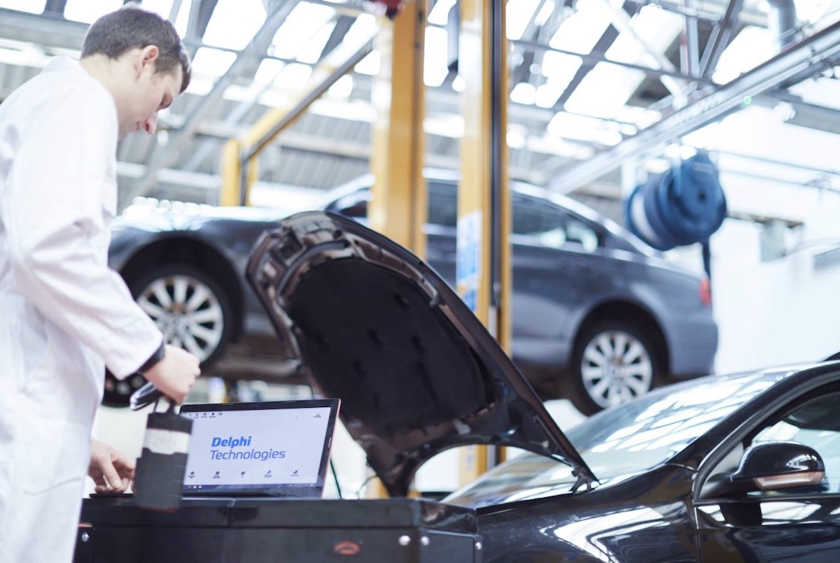 Delphi (DLPH) Secures Premium European OEM To Supply 800-Volt Inverters ...