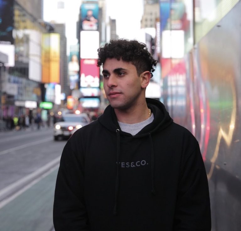 Justin Awad: Social Media Influencer Discusses Monetizing TikTok Vs ...