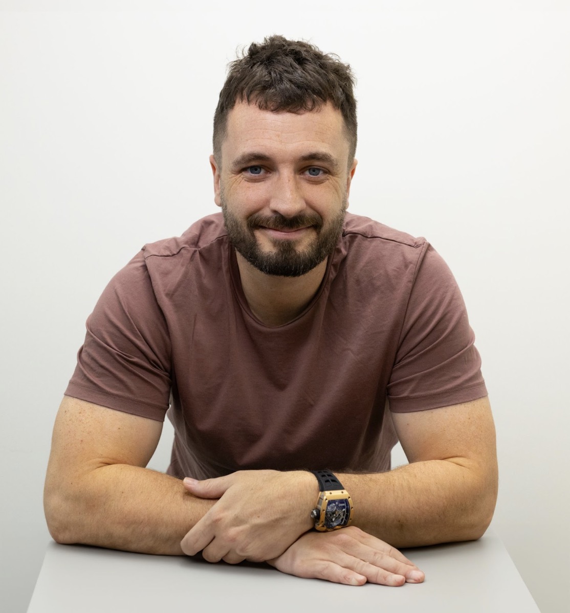 Lansil Global: Interview With Founder & CEO About Helping E-Commerce ...